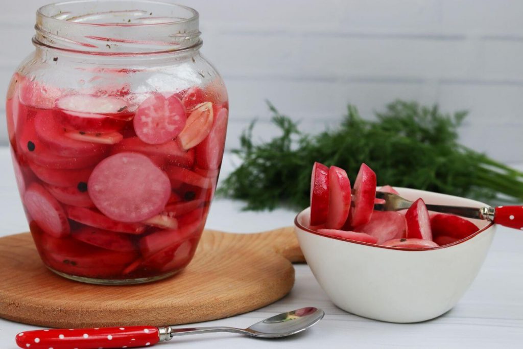 Cebula marynowana – szybki przepis | GłodnaPolka